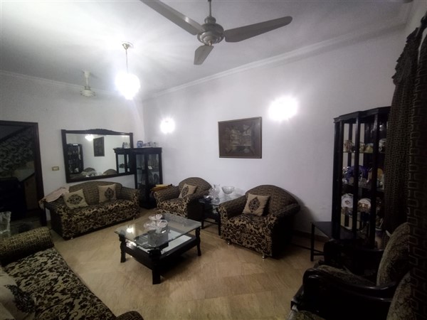 DHA Phase 3 Z Block 10 Marla House For sale